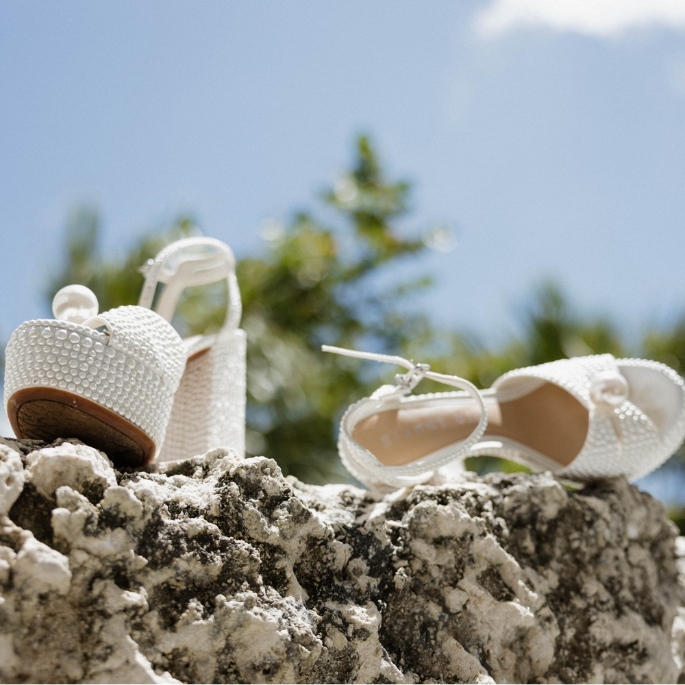 Gianni Bini Pearl Platform Wedding Shoe - Gem
